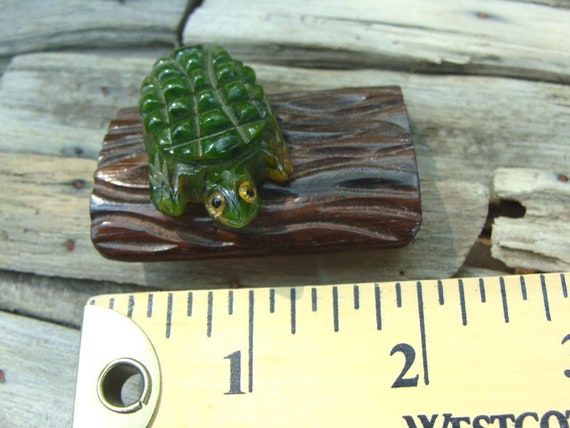 Bakelite Turtle Brooch Real Wood Log Pin All Original… - Gem