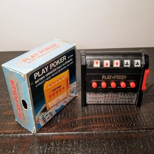 Play Poker, Fully Automatic, Battery Operated Vintage Mini Poker ...