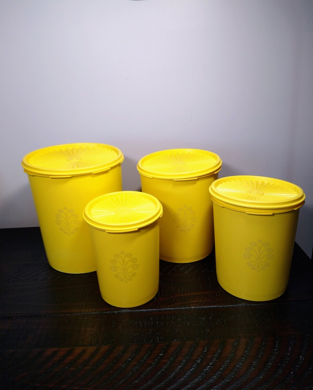 Yellow Servalire Tupperware Canister Set, Set of 4 Vintage Tupperware ...