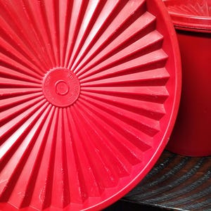 Tupperware Red Canister Set With Tulip Quilt Design, Set of 4 Vintage ...