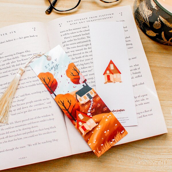 Illustrated Bookmark - Etsy