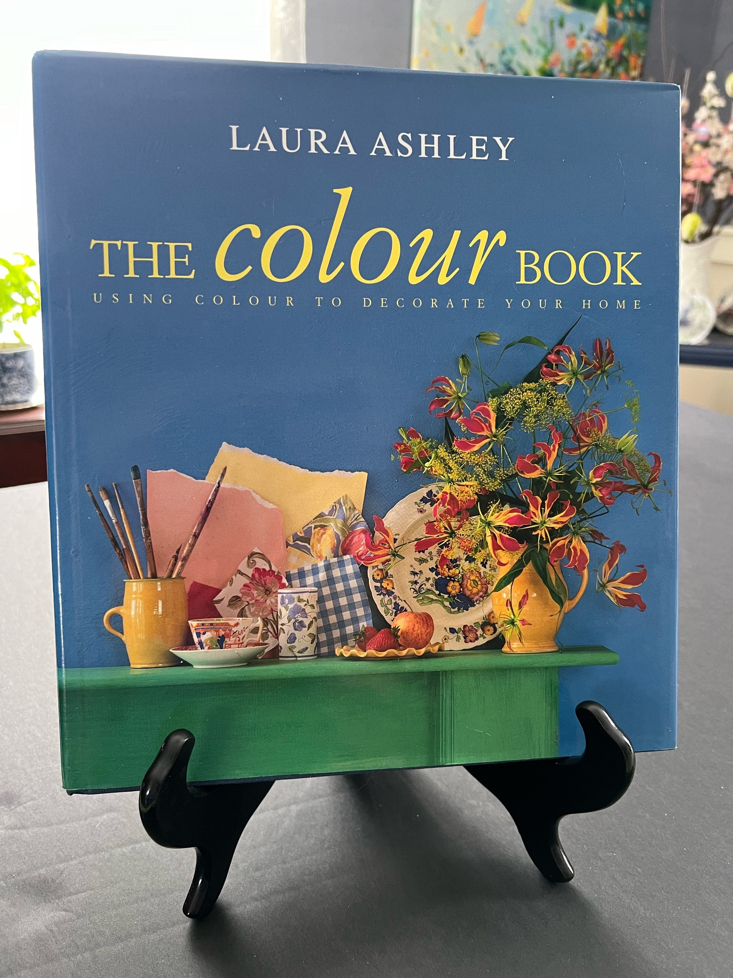 Laura Ashley THE COLOUR BOOK Using Colour to Decorate Your Home ~ Use ...