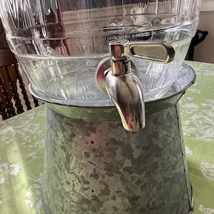 POTTERY BARN Drink Dispenser With Spigot Tap & Lid ideal for Iced Tea ...