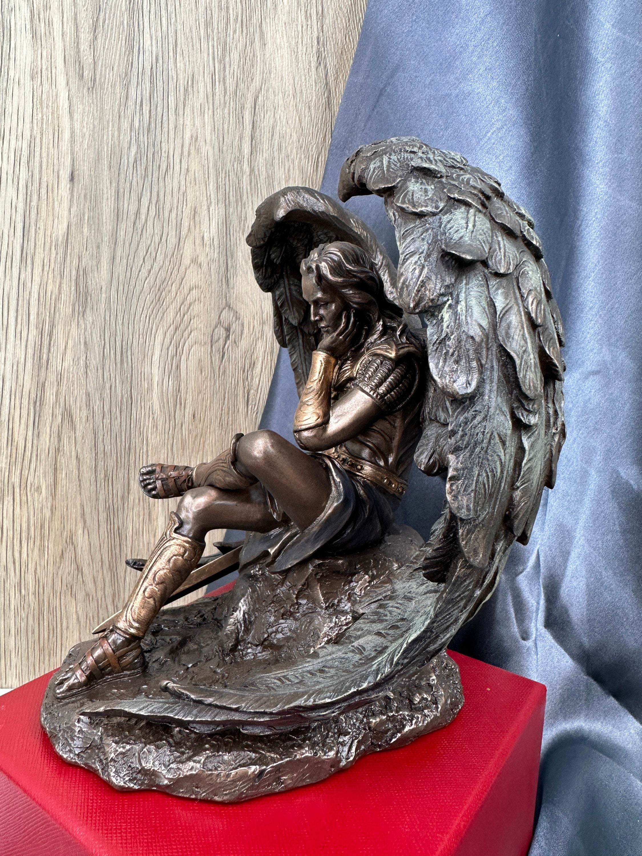 Destiny Fallen Statue