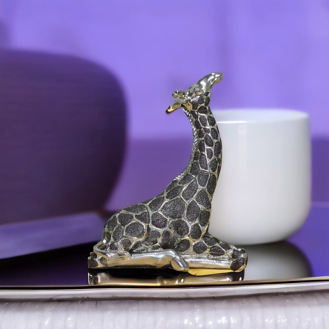 Elegant Grace: Silver Giraffe Figurine Striking Animal - Etsy