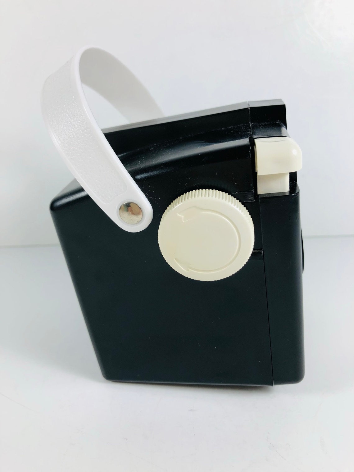 Vintage Black Sabre 620 Camera - Etsy