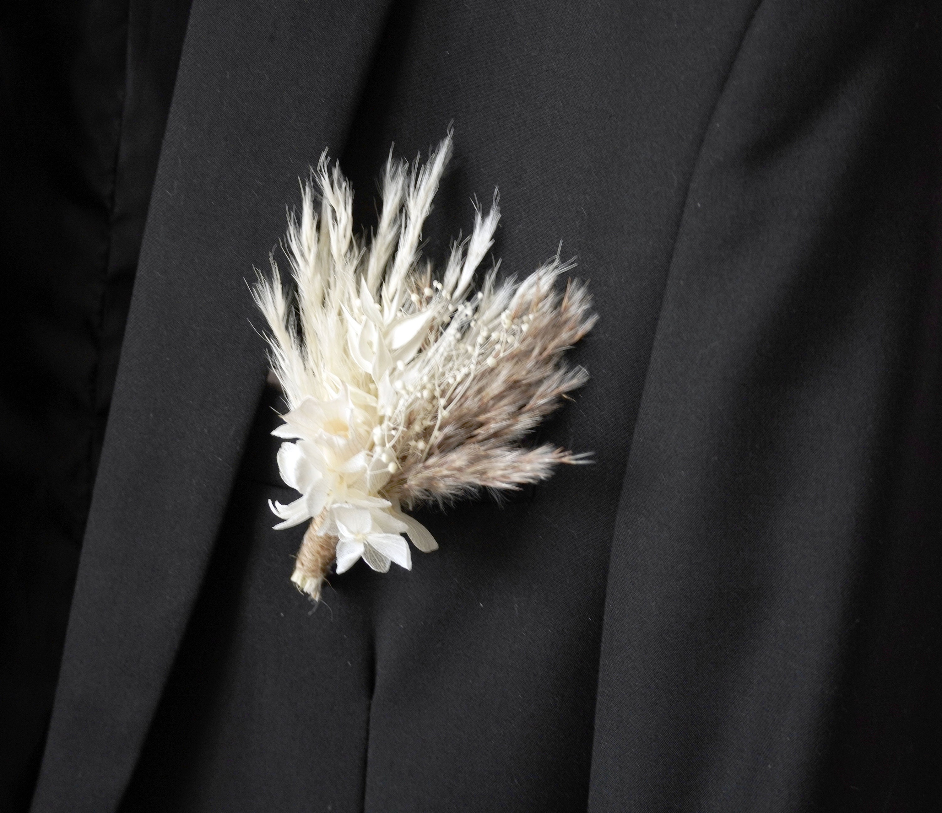 Self Color Pampas Grass Boutonnieres / Lapel Pin for Men / - Etsy
