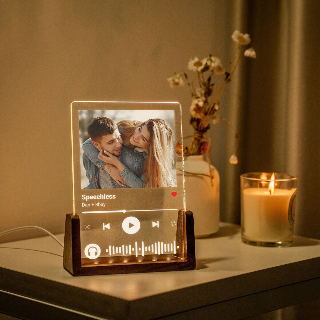 Custom LED Music Plaque Night Light, Personalized Couple Song & Photo ...