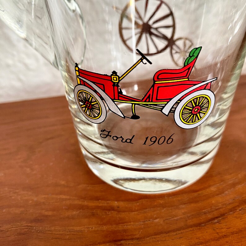 Mid-century Martini Pitcher & Glass Set | Antique Car Motif Glass ...