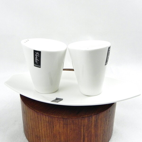 White Salt &pepper Shakers - Etsy