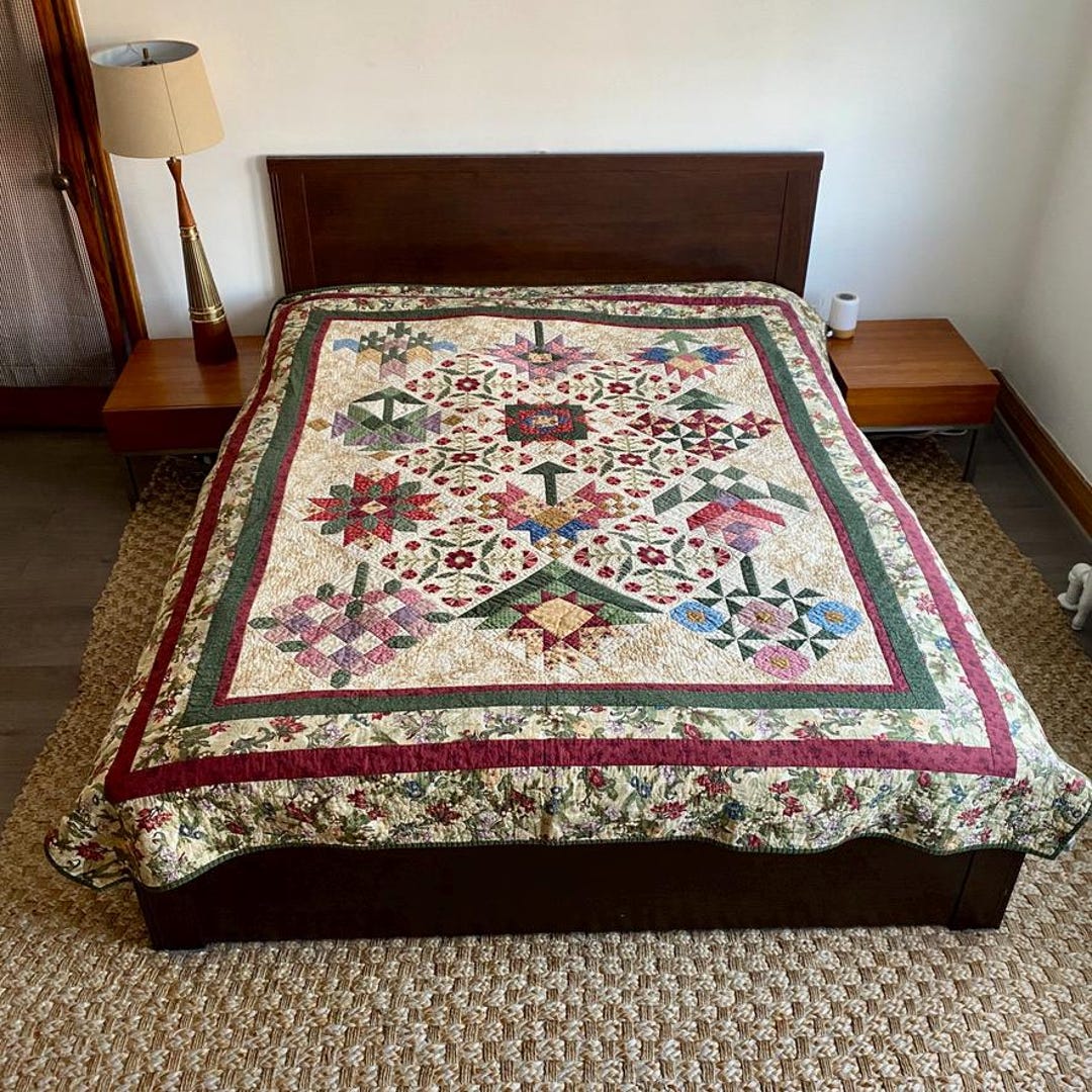Vintage Handmade Quilt Patchwork Sampler Bed Cover Country Cottage ...