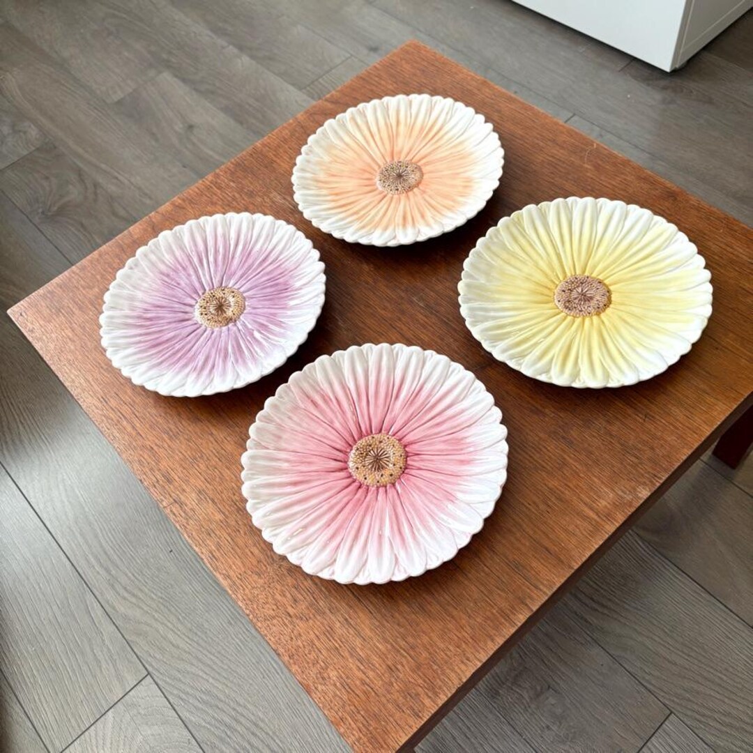 Vintage Bombay Company Gerber Daisy Plates: Set of 4 Spring Dinnerware ...