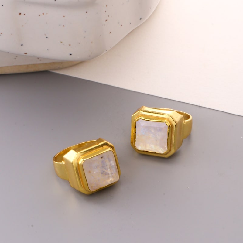 Square Stone Ring - Etsy