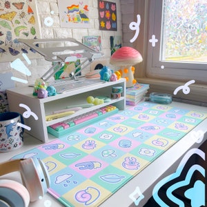 Bug Field Desk Mat Mousepad Gaming Set up Computer Desk Water-resistant ...