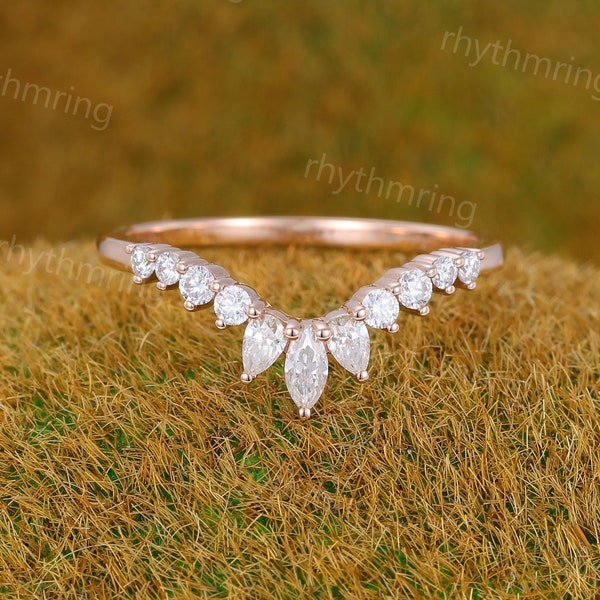 Gold Chevron Wedding Band - Etsy