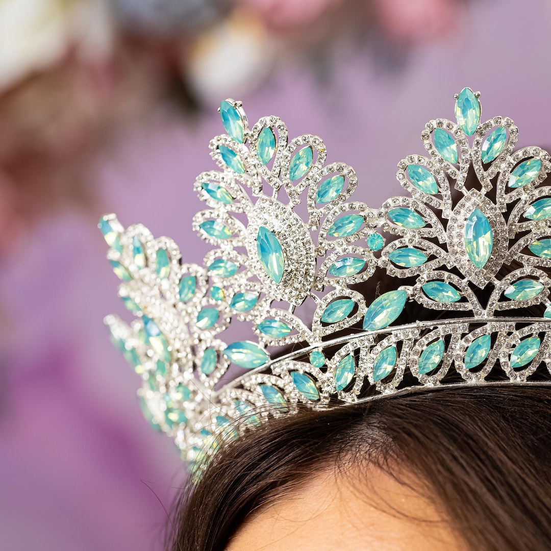 Sage Green Silver Quinceanera Crown: Mis 15 Tiara - Etsy