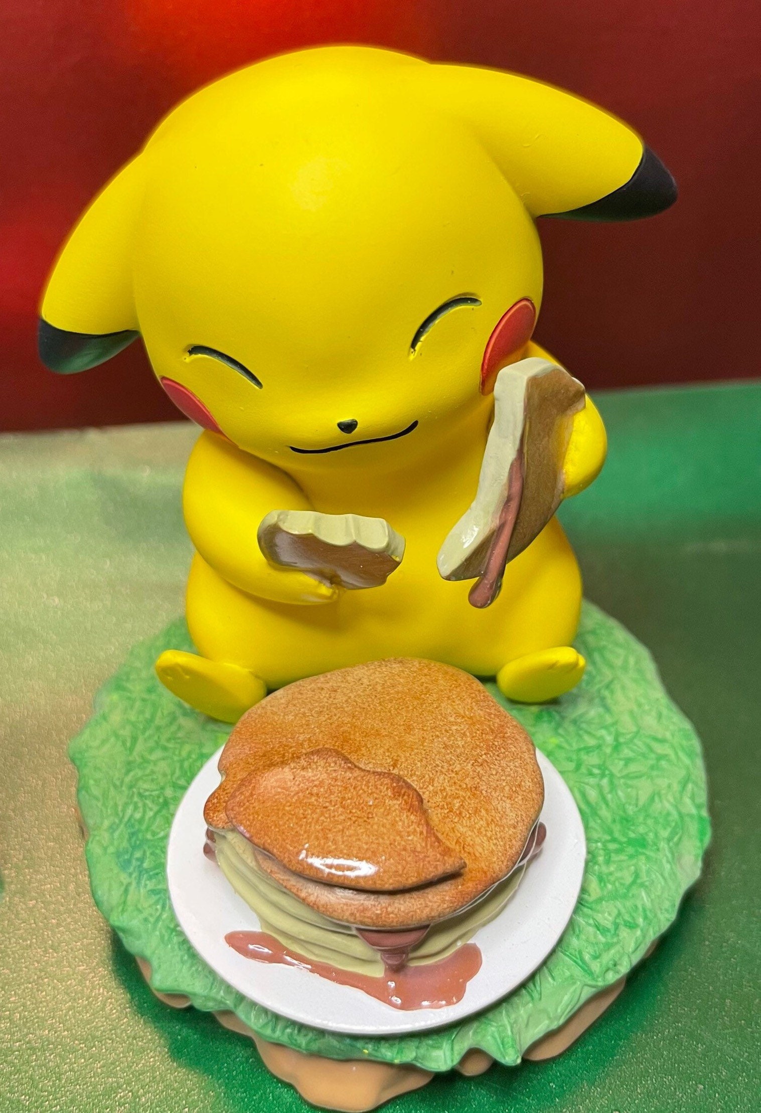 NEW Pokémon Pikachu Collectable Moods Figure hungry Pokémon Center ...