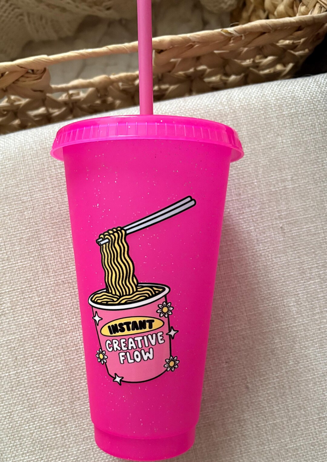 24 Oz Pink Sparkly Plastic Cup With Lid and Straw, Pink Plastic Cup ...