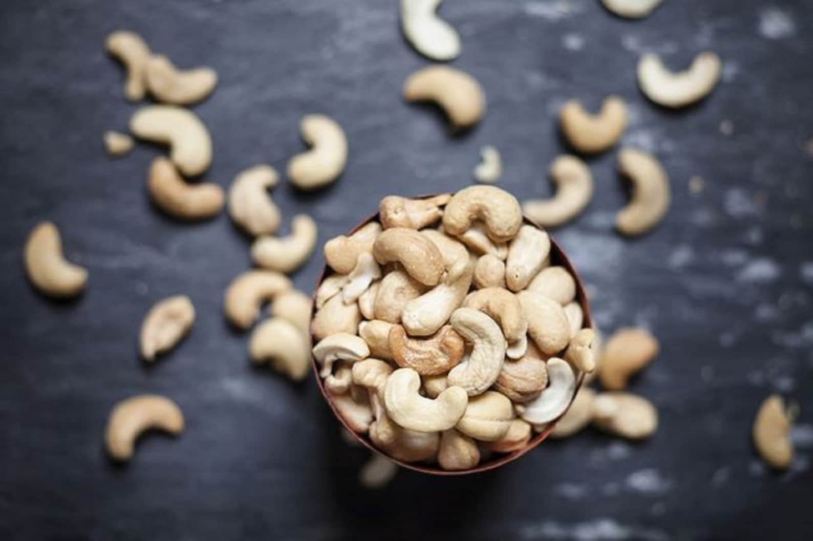 CASHEWS Raw Fresh Bulk Organic Premium Whole Jumbo Cashew Kernels From ...