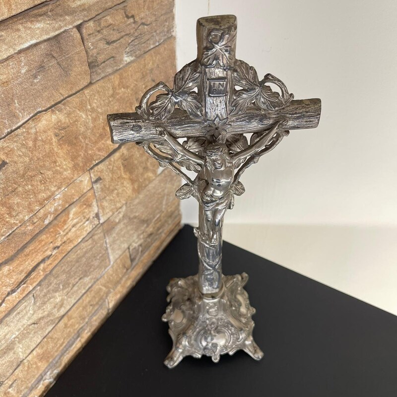 Unique Crucifix - Etsy