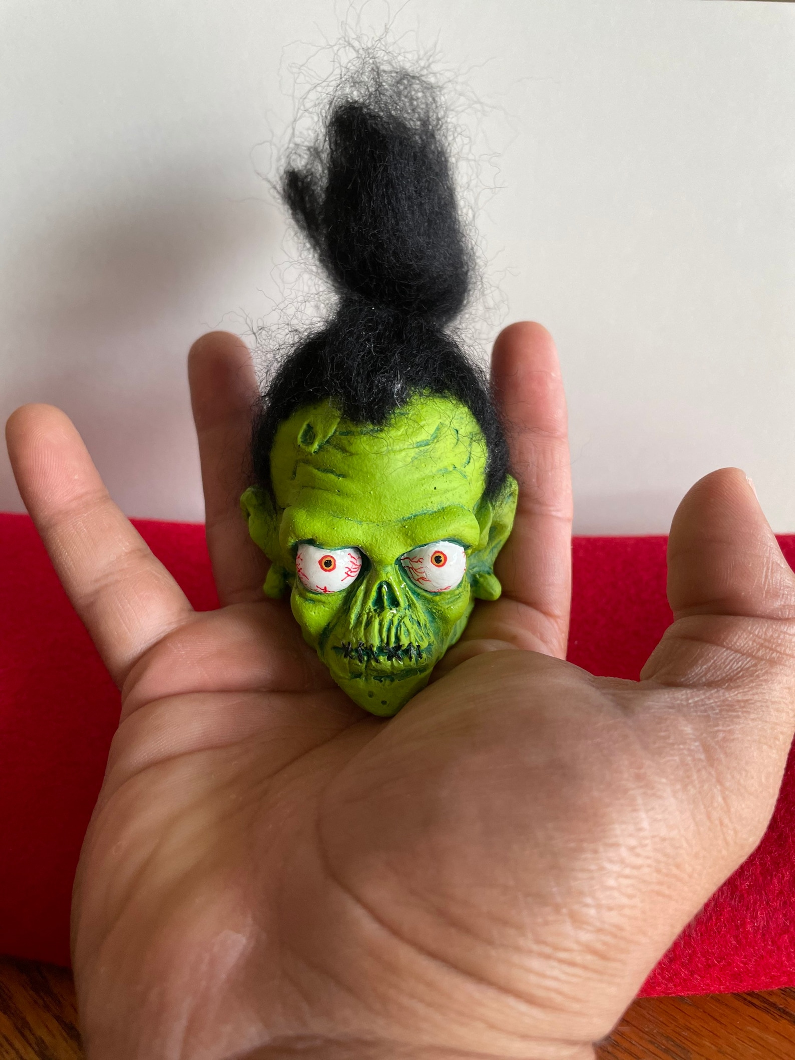 Goosebumps Shrunken Head Hand Painted Based on the Book Cover - Etsy