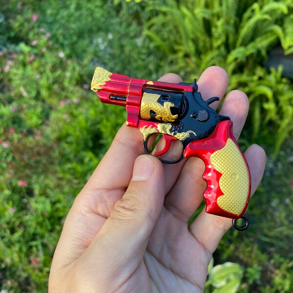 Replica Revolver - Etsy