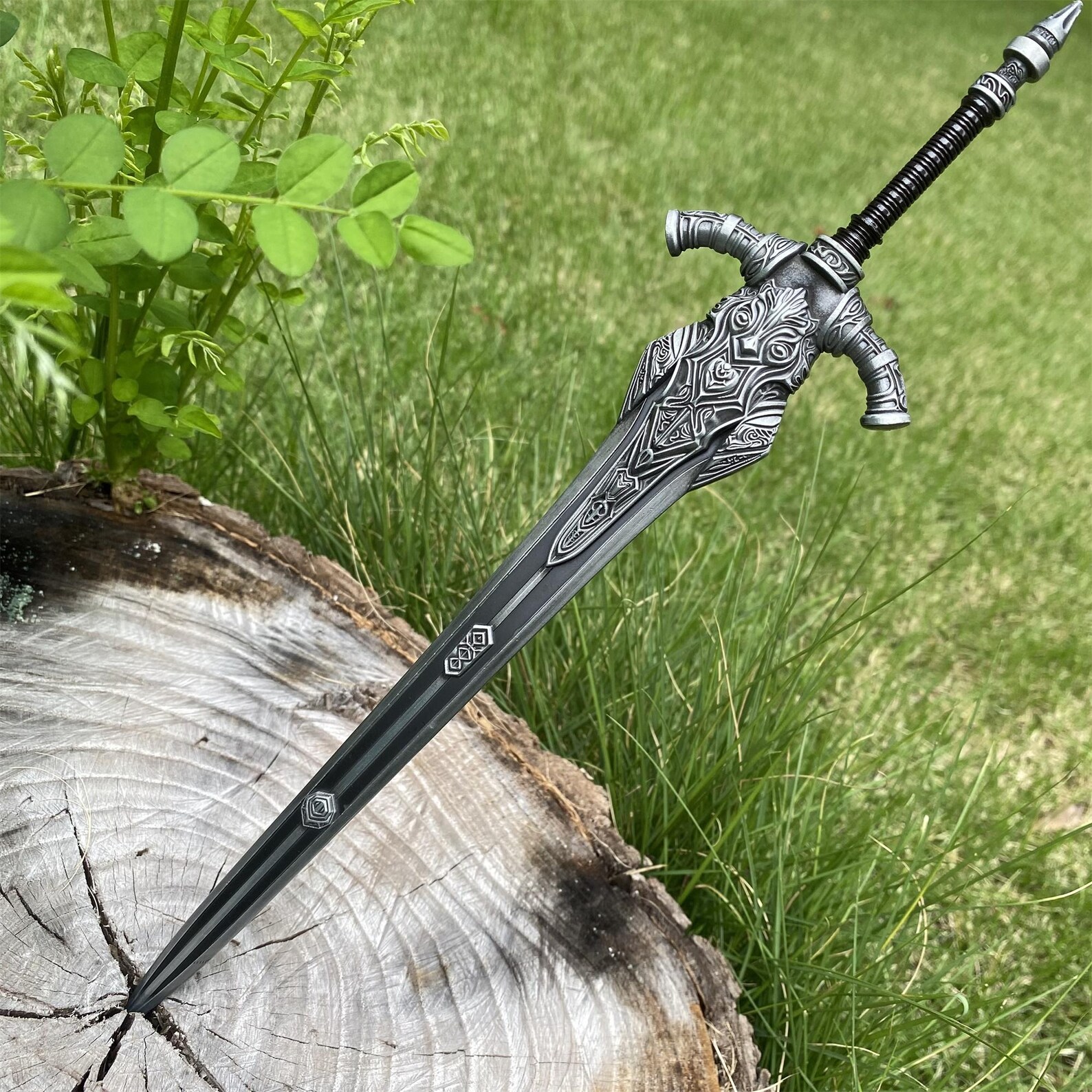 Wolf Knight Greatsword Replica: Dark Souls 1/6 Scale Metal Miniature - Etsy