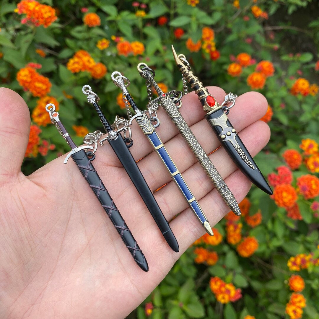 Middle Age Knight Famous Sword Keychain Tiny Medieval Legendary Sword ...