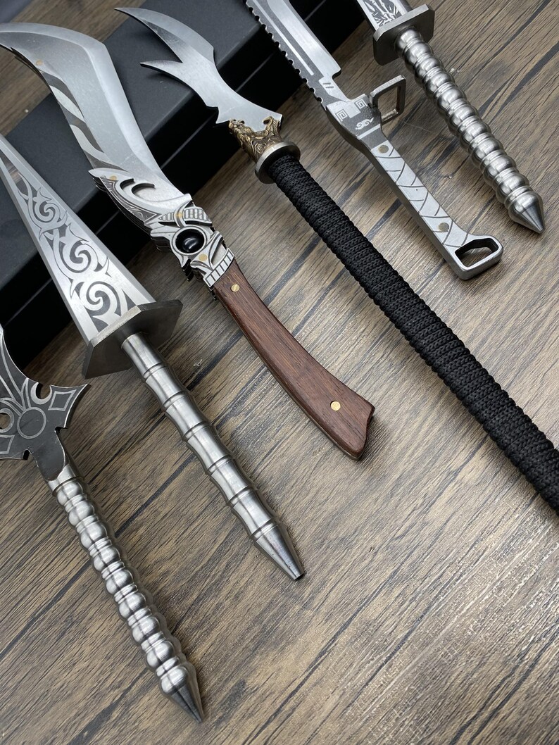 Hand-forged Miniature Sword: Collectible Steel Broadsword - Etsy