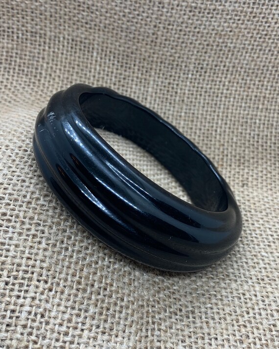 Vintage Black Bakelite Bangle, Chunky Bangle, Black B… - Gem