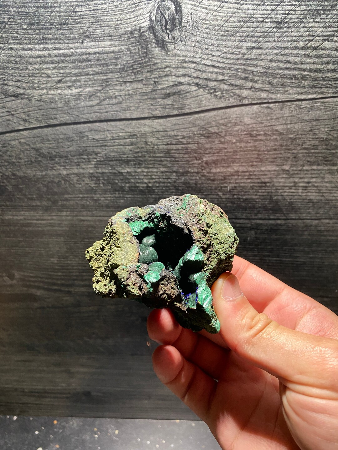 Geode Vug Cats Eye Shiny Green Malachite and Malachite Fibrous Crystals ...
