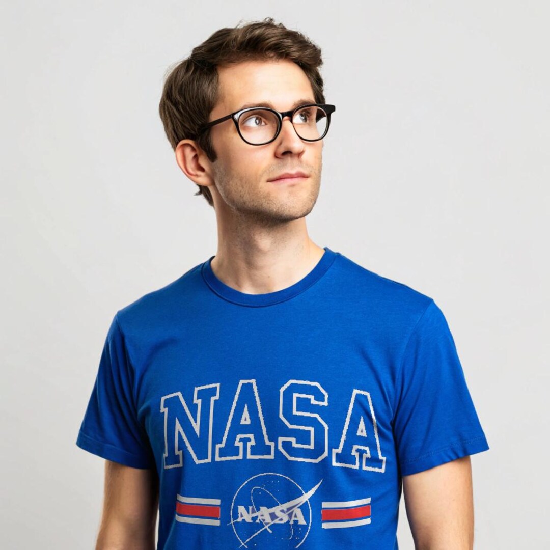 NASA Retro Stripes Men's T Shirt Vintage Meatball Logo Space Shuttle ...