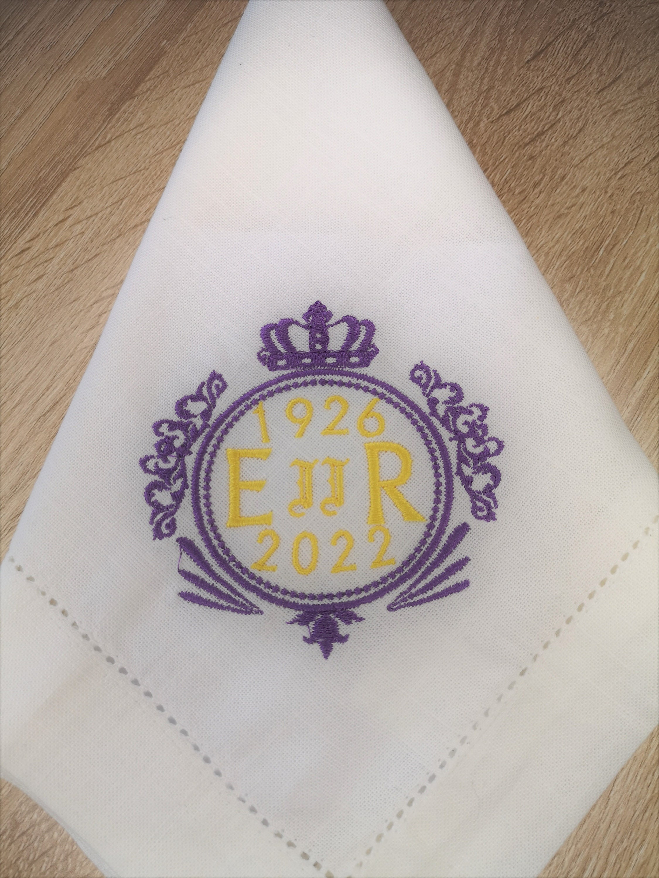 Queen Elizabeth II Commemorative Embroider Cotton Napkins in - Etsy