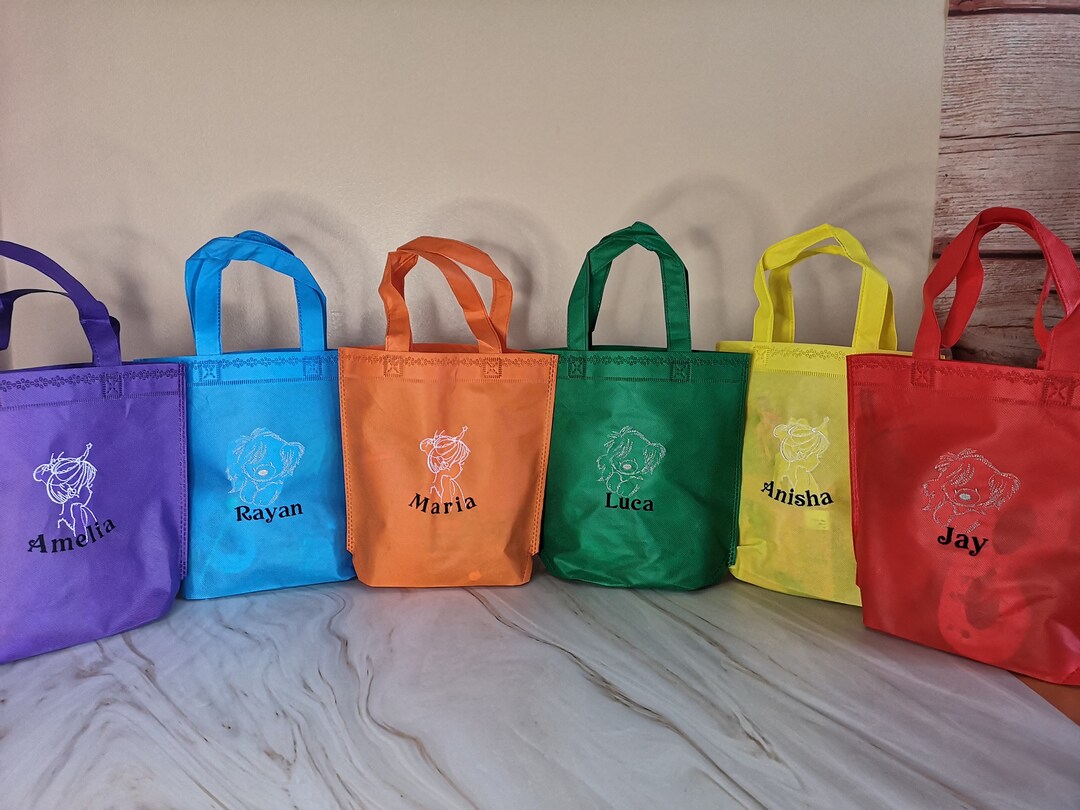 Personalised Embroidered Birthday Party Favor Bag: Goody Bag Set of 6 ...
