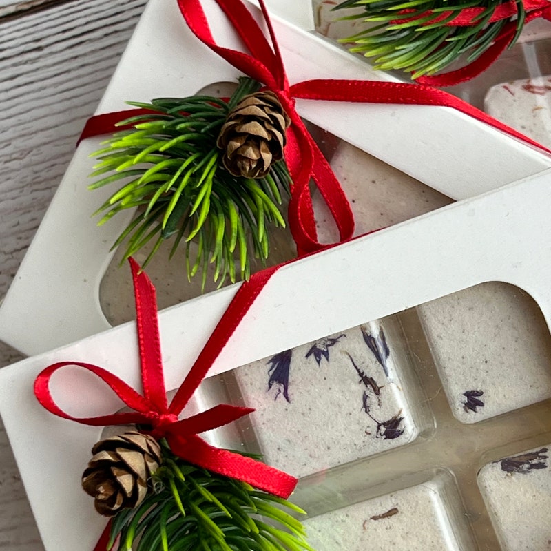 Small Tokens of Appreciation Gifts - 60+ Gift Ideas for 2025