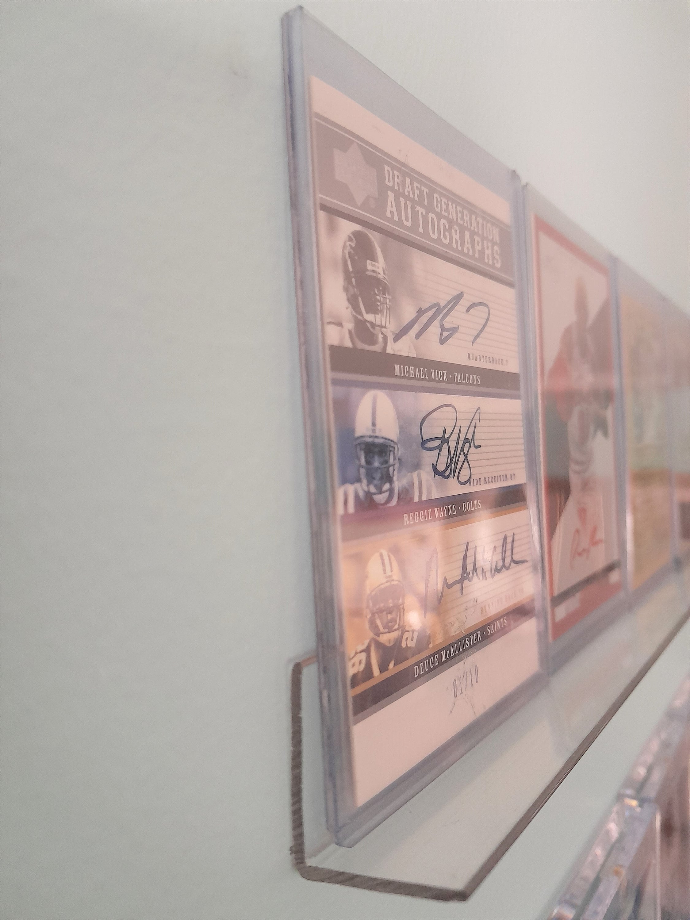 Graded Slabs & ONE TOUCH Trading Card Display Floating Shelf - Displays ...