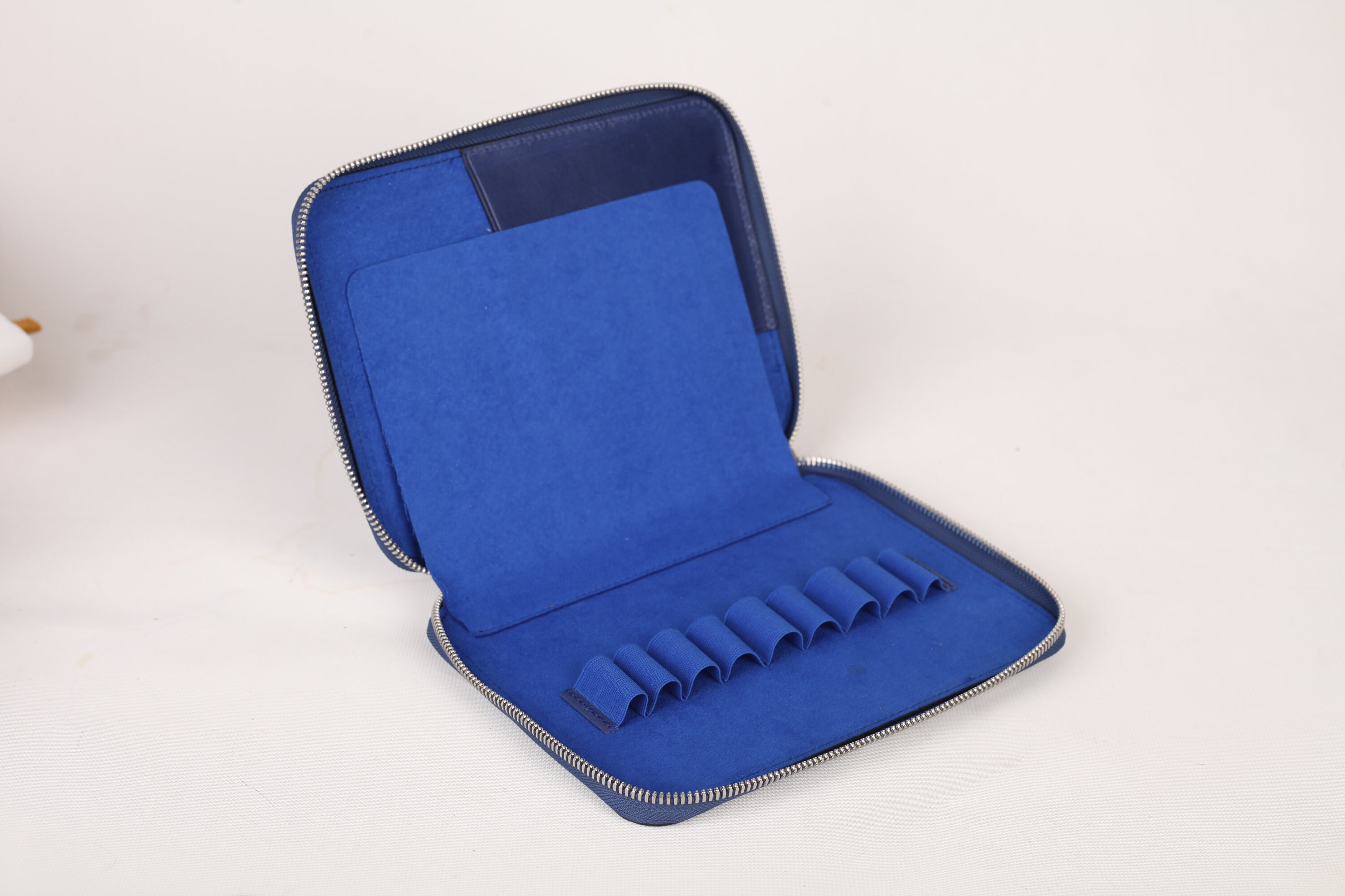 Ocean Concept Leather, Luxury Pen Case,ocean Theme Leather, Unique Pen ...