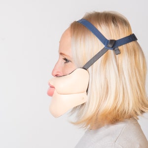 Ventriloquist Half-face Comedy Mask - Natural Lips - Etsy