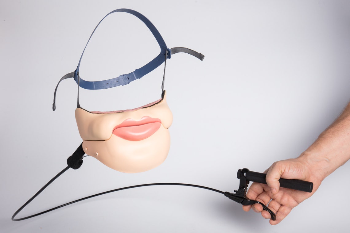 Ventriloquist Half-face Comedy Mask - Natural Lips - Etsy