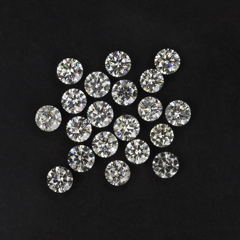 Round Shape, White Color, Natural Loose Diamond, Round Brilliant Cut ...