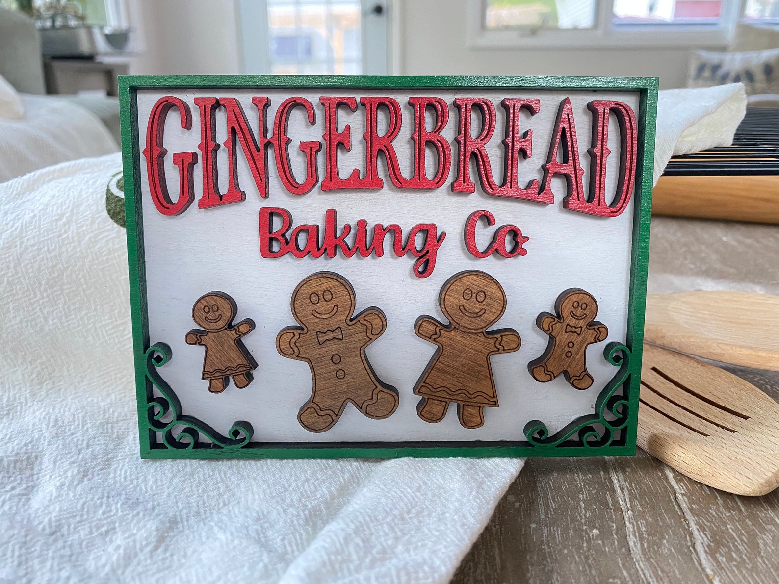 Gingerbread Tiered Tray/gingerbread Man/gingerbread | Etsy