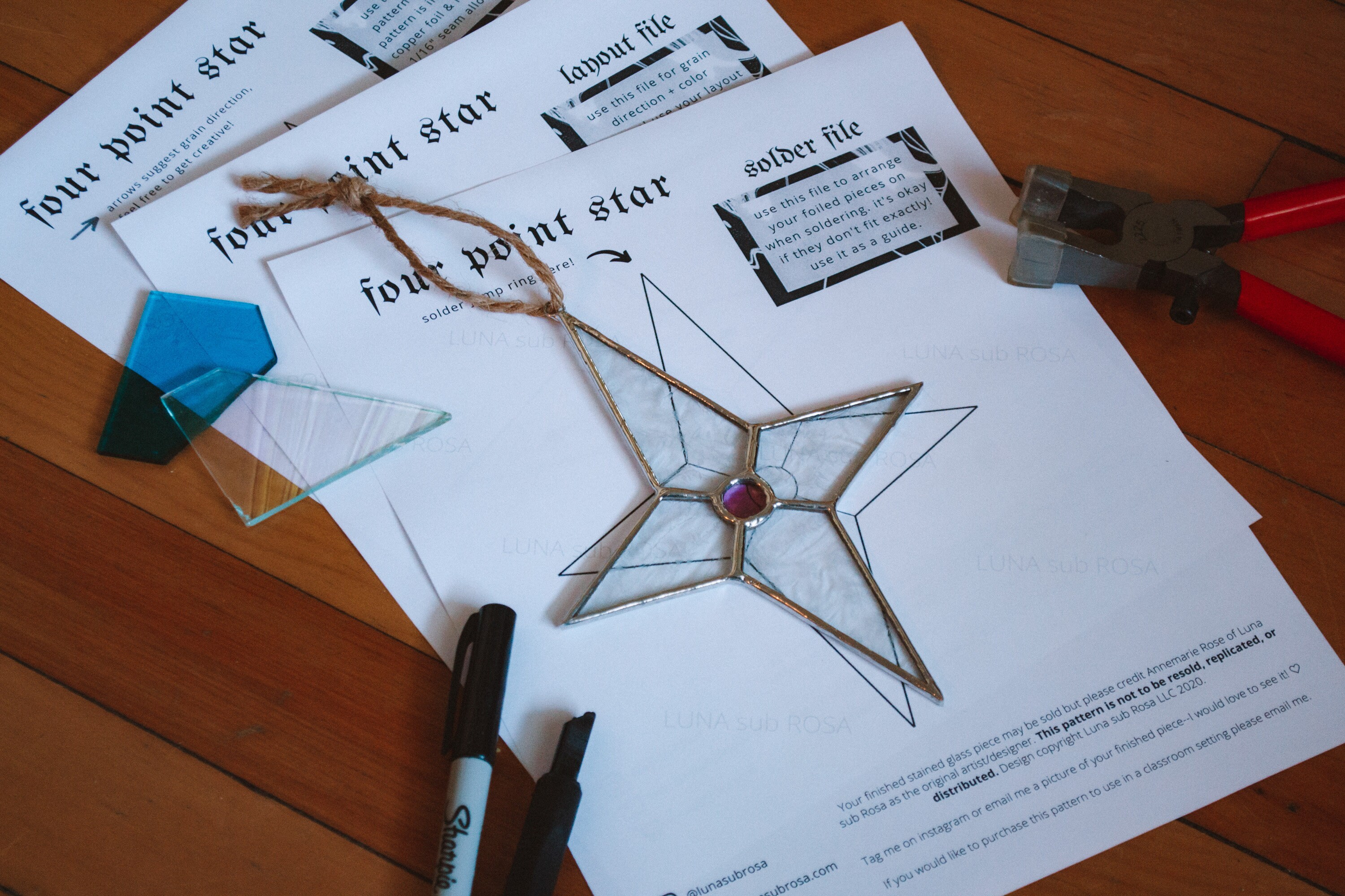 Stained Glass Suncatcher Pattern Christmas Beginner Stained - Etsy