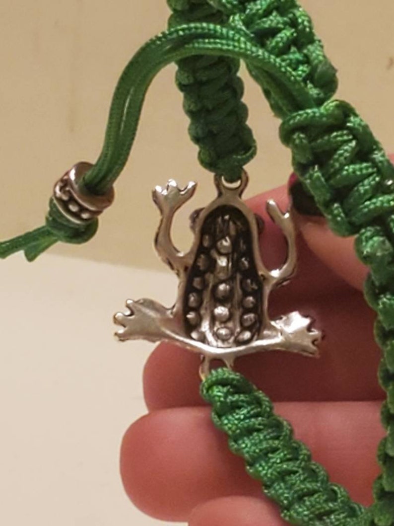 Frog Connector Green Macrame Bracelet With Adjustable Sliding - Etsy
