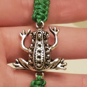 Frog Connector Green Macrame Bracelet With Adjustable Sliding Clasp ...