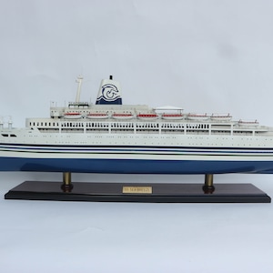 SS Sea Breeze Ship Model - SS Seabreeze Model Ship - Etsy
