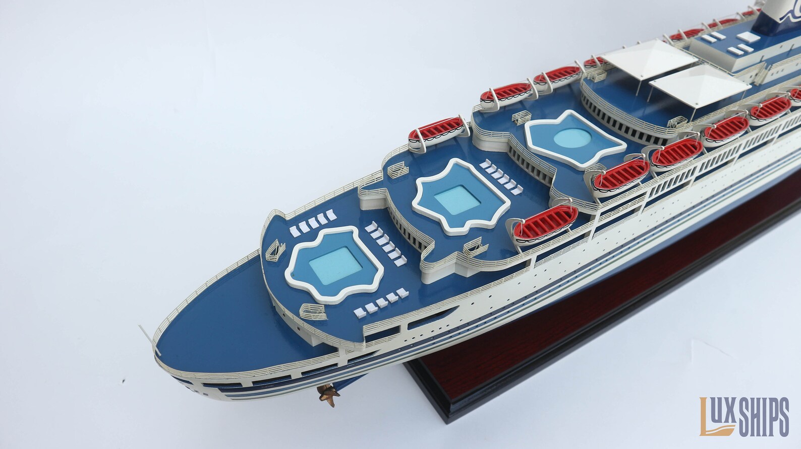 SS Sea Breeze Ship Model - SS Seabreeze Model Ship - Etsy