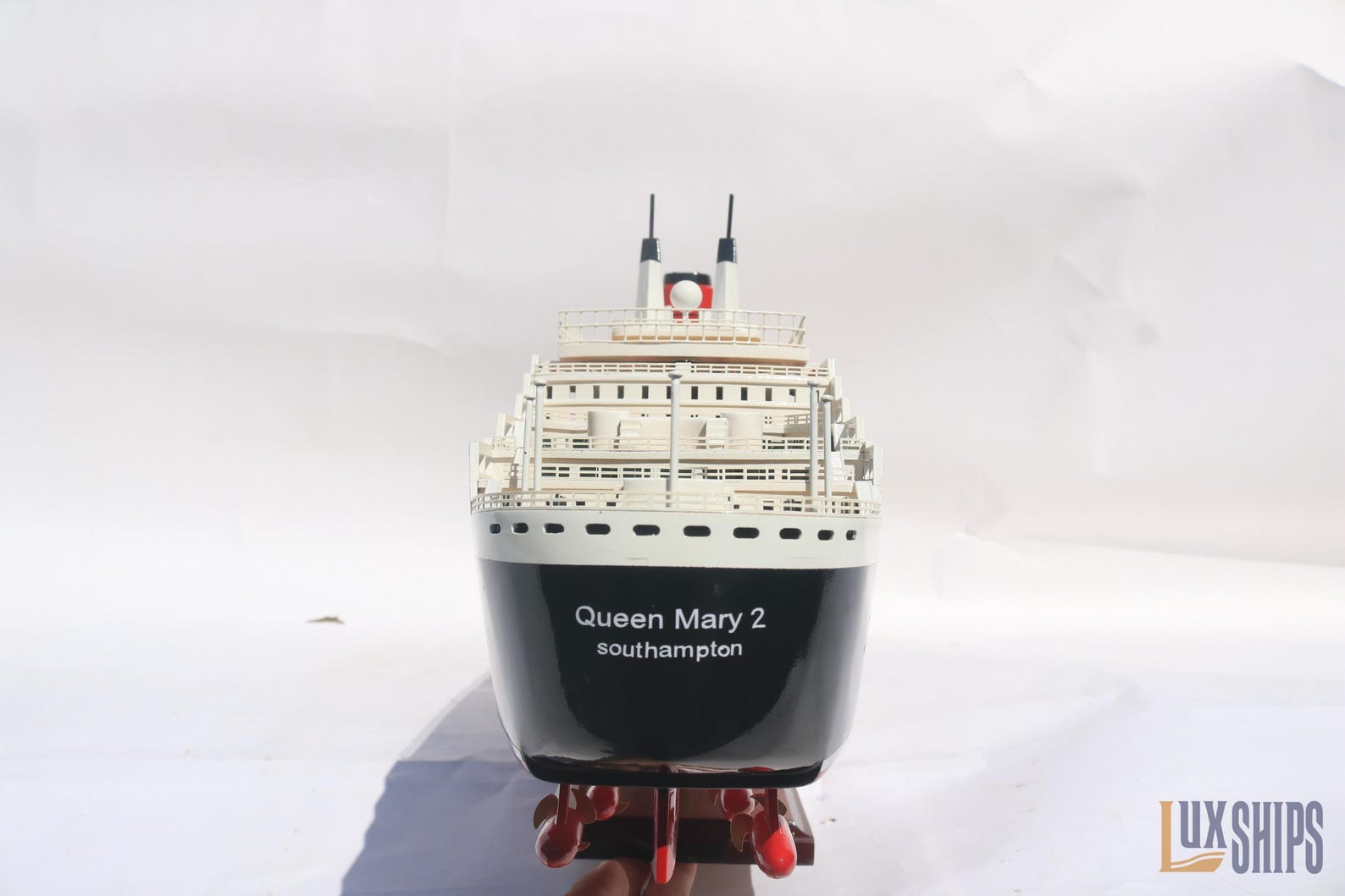 RMS Queen Mary 2 Ship Model 102cm (40") - Wooden Ship Model is for Sale ...