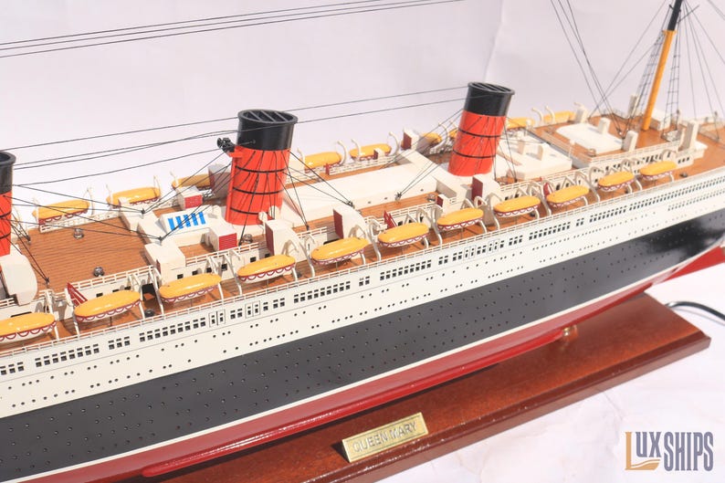 QUEEN MARY Ship Model 40" (100cm) With Lights - Etsy