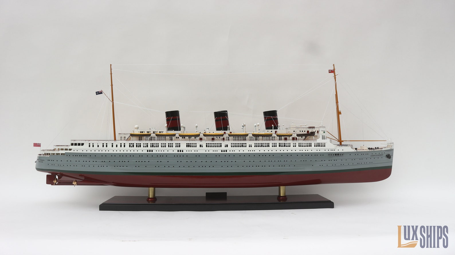 SS Queen Bermuda Model Ship - Etsy