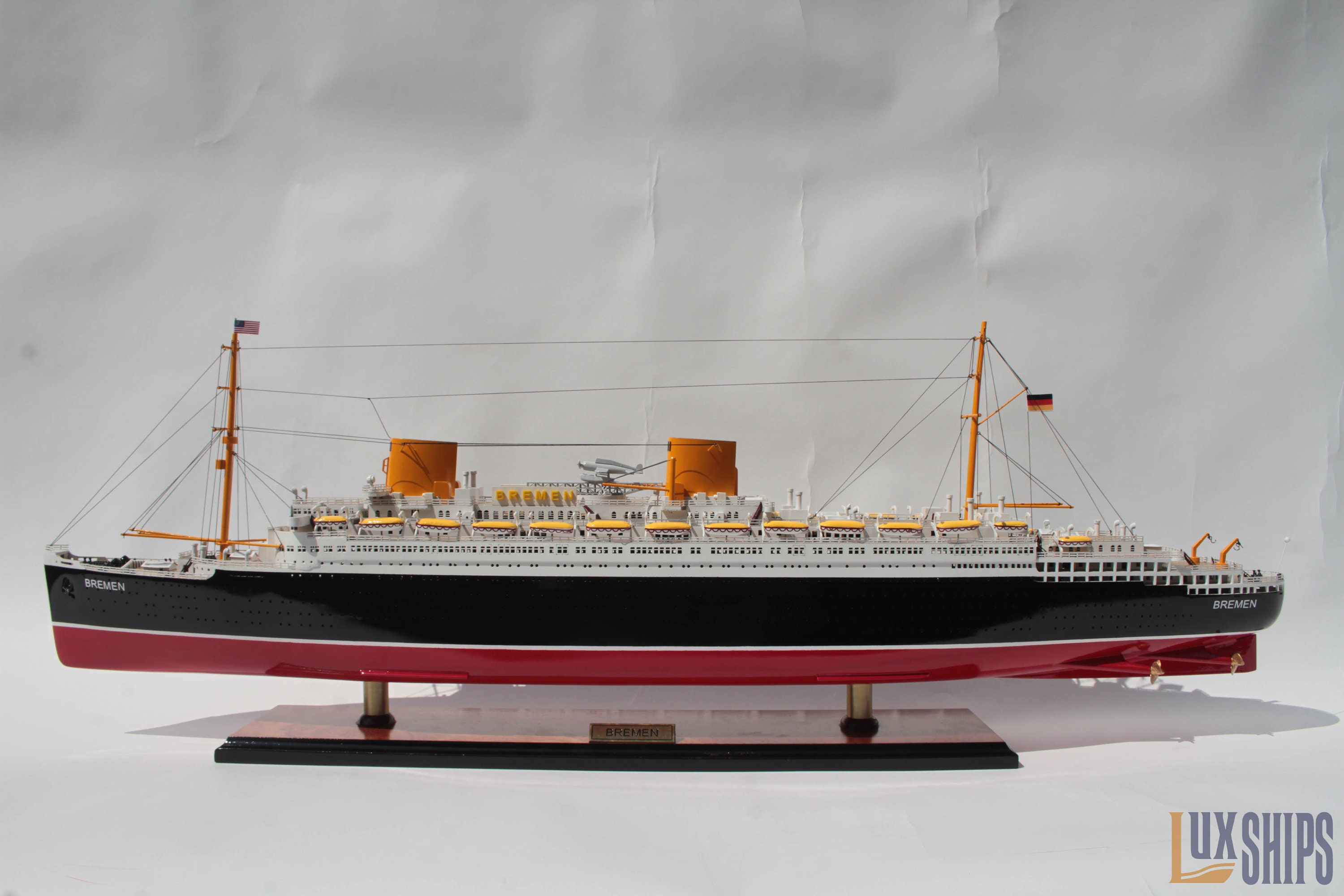 SS Bremen Ship Model - SS Bremen Model Ship - SS Bremen Wooden Ship ...